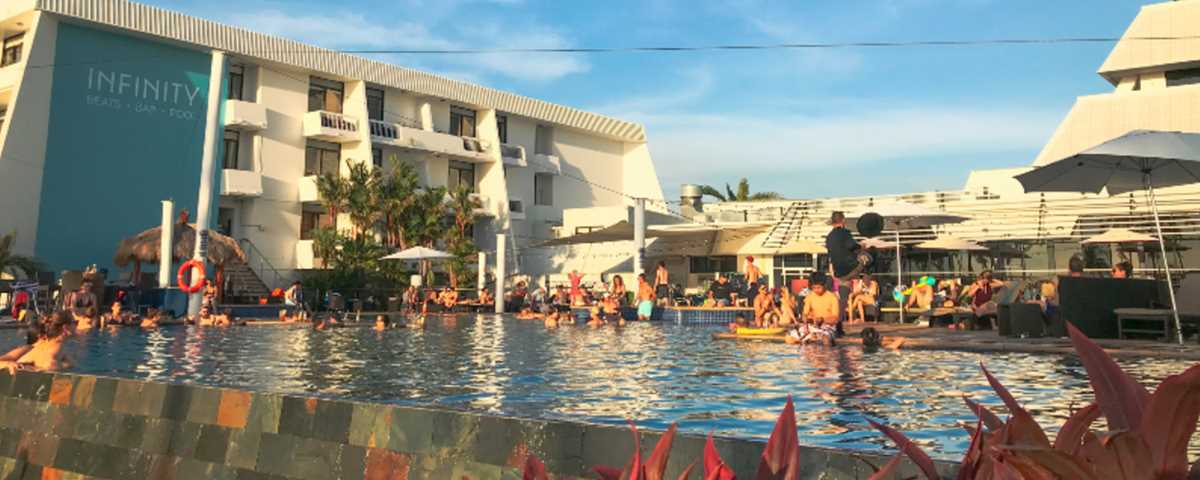 Infinity | Beats. Bar. Pool. | Mindil Beach Casino Resort